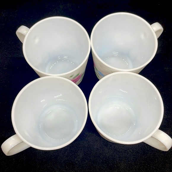 Arcopal | Dining | Vintage Arcopal Milk Glass Coffee Mugs Set Of 4 ...
